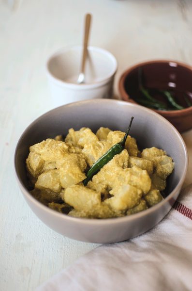 Best authentic Aloo Posto recipe – Not A Curry
